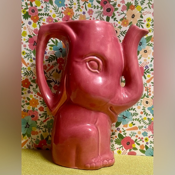 Kitchen | Vintage Pink Elephant Pitcher By Invento Made In England C3 ...